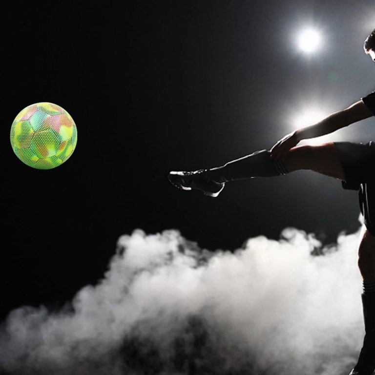 Svetleca fudbalska lopta – Tehno Lider Shop